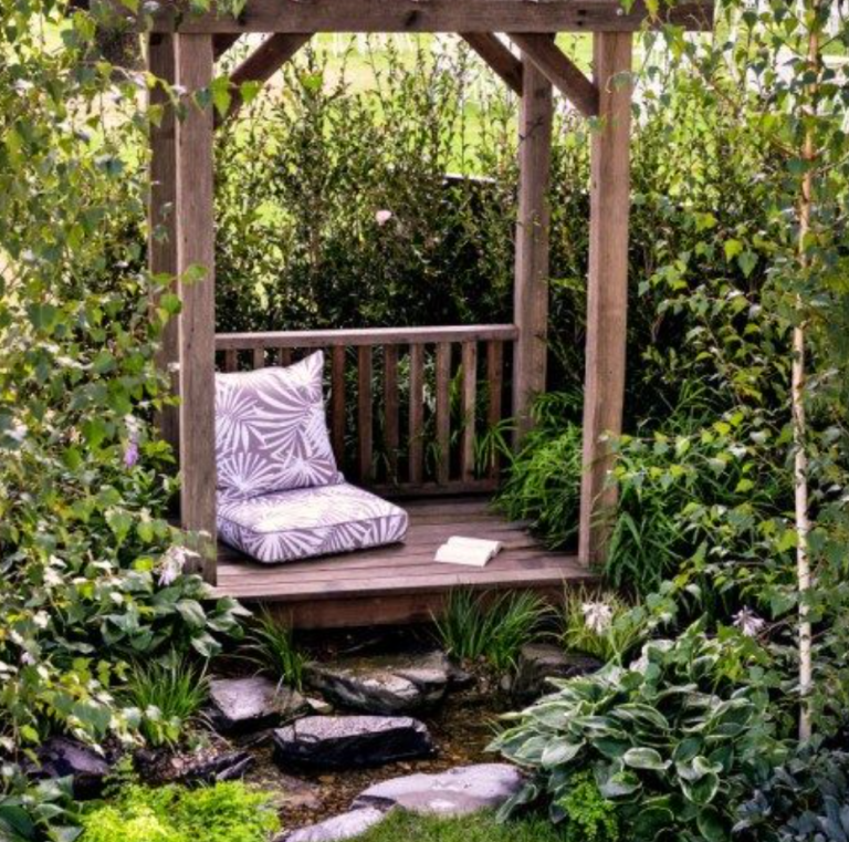 26 unique pergola ideas – a perfect space to hang out – Crafty Daily