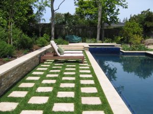 30 Ideas to Lay a Paver Walkway With Grass in Between – Crafty Daily