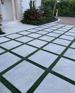 30 Ideas to Lay a Paver Walkway With Grass in Between – Crafty Daily