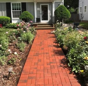 35 Charming Brick Path Ideas to Inspire You – Crafty Daily