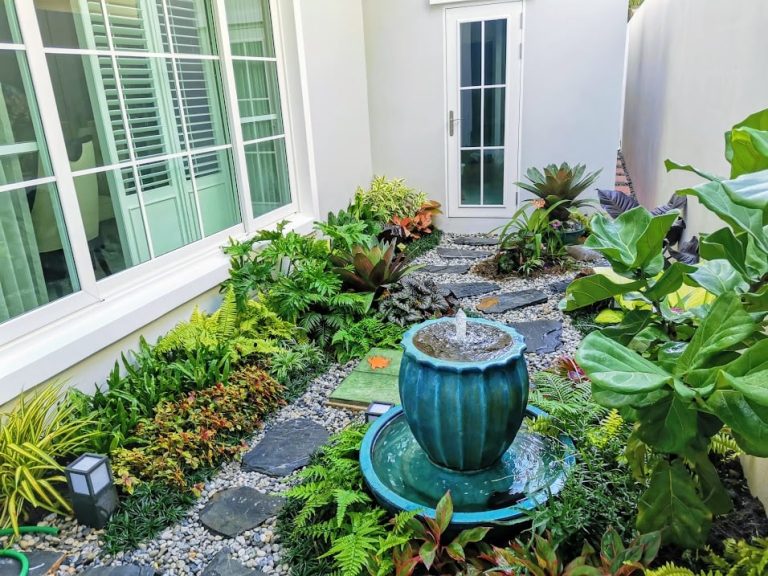 36 Ideas for Making Beautiful Use of Your “Side Yard.” – Crafty Daily