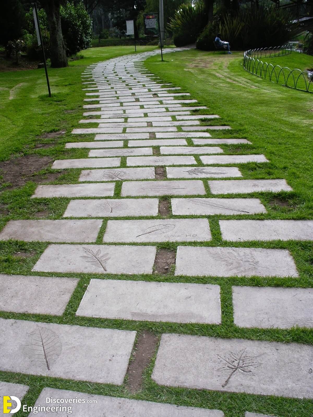 35 Modern “Concrete Walkway” Ideas That Will Elevate Your Yard – Crafty ...