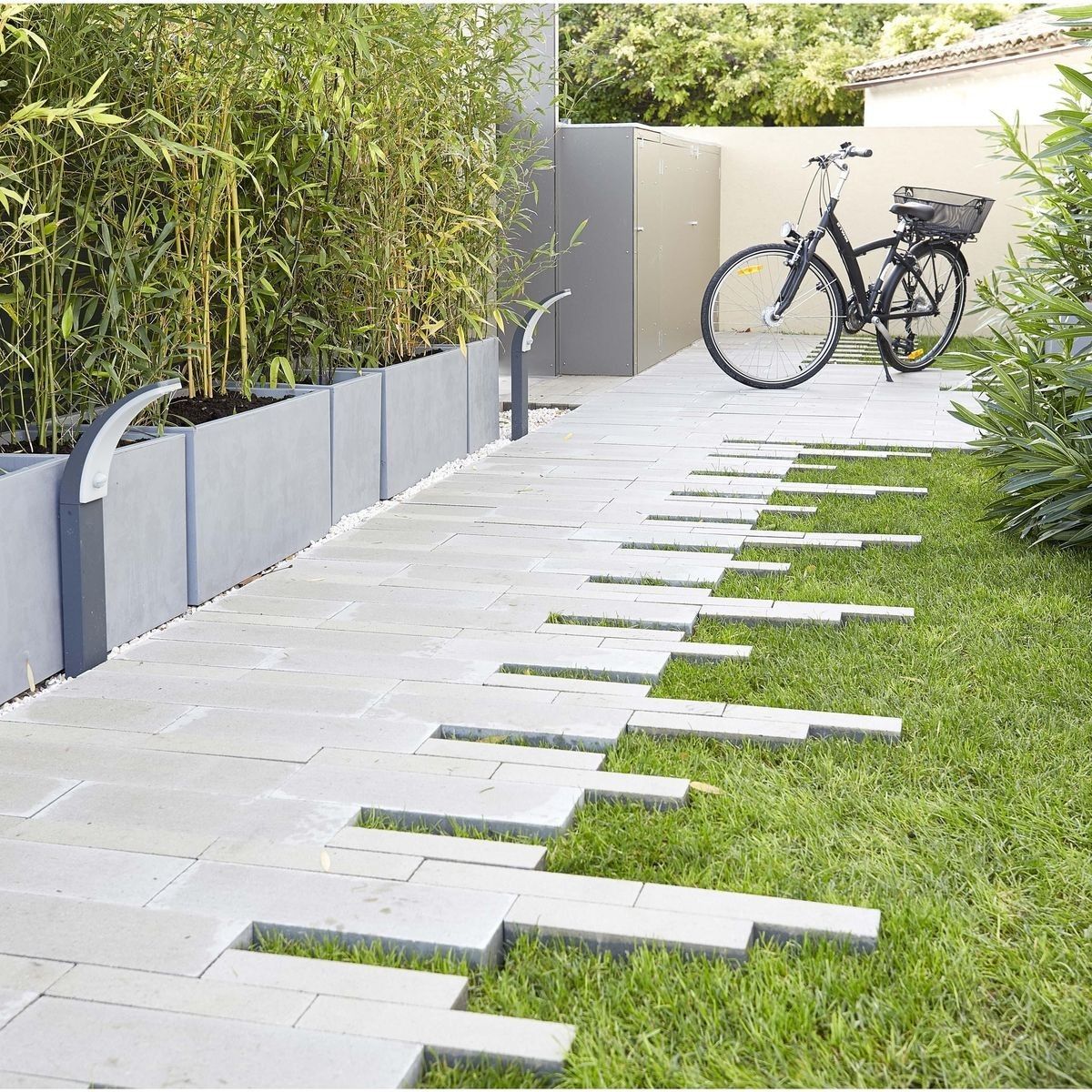 35 Modern “Concrete Walkway” Ideas That Will Elevate Your Yard – Crafty ...
